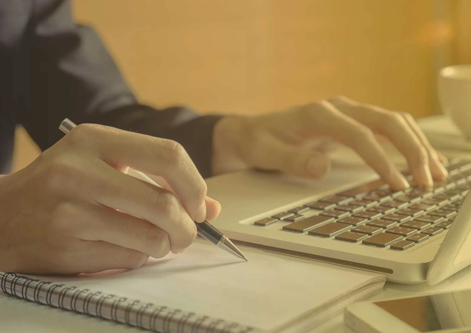 How to Write a Resume for Accounting in 2024